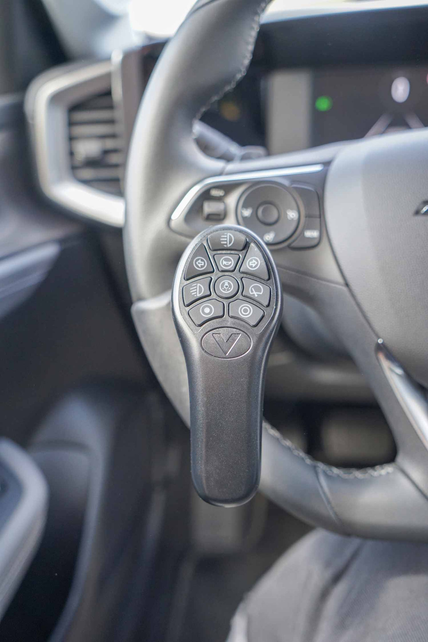 Behindertengerechter Opel Mokka - Automobile Sodermanns